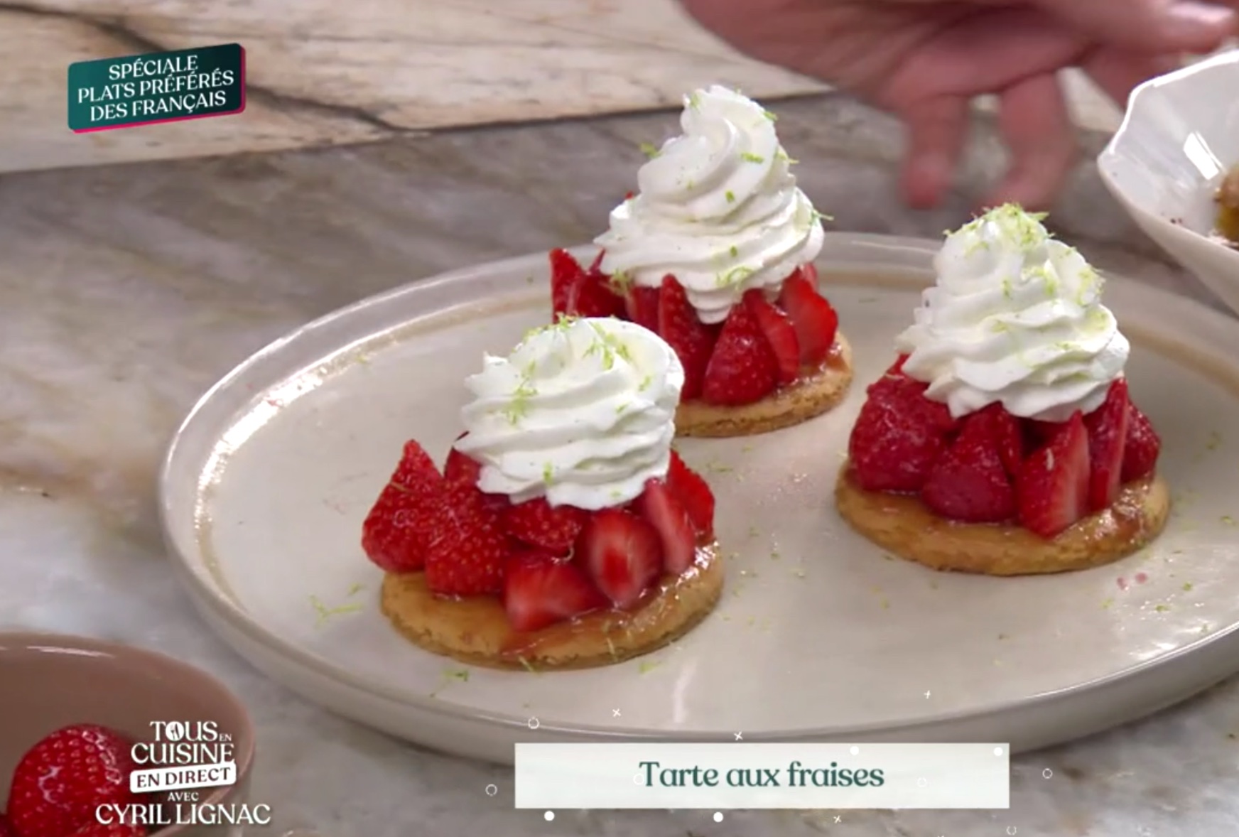 Tous en Cuisine : la tarte sablée aux fraises de Cyril Lignac