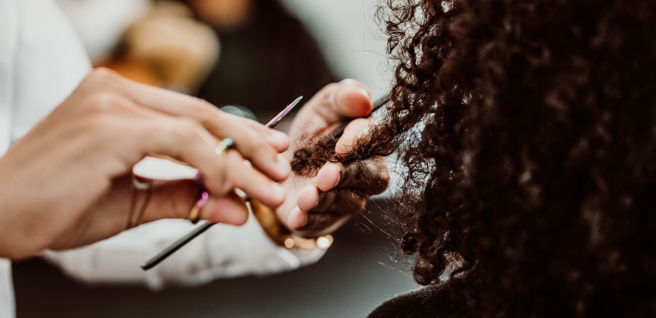 Coupe de cheveux "brocoli" : découvrez la coupe courte tendance de la ...
