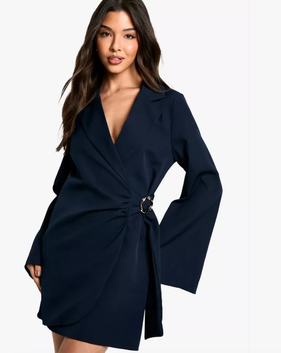 "Voici la robe magique qui va à toutes les silhouettes" : une experte ...