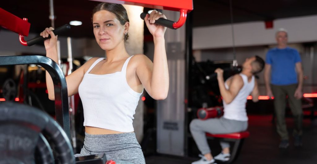 Bras “chauve-souris” : voici les 3 meilleures machines de sport à ...